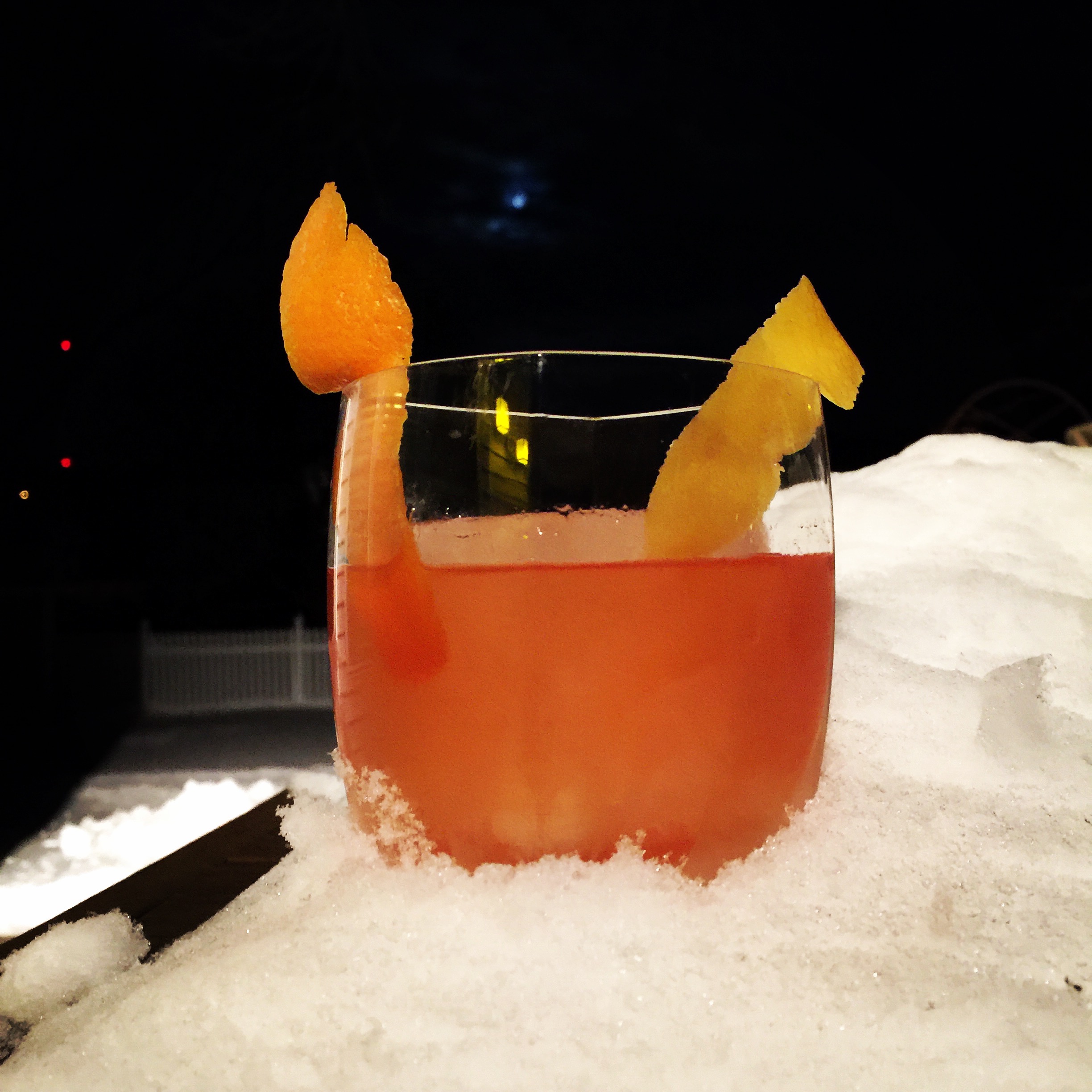 Friday Night Cocktail Series: The Old Fashioned | The Sweet and Sweaty